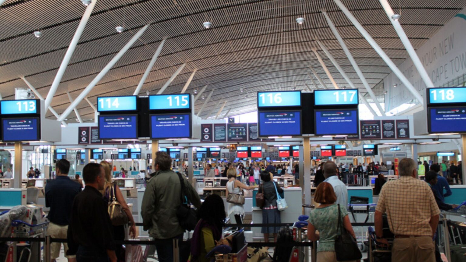 WhatsApp check-in? FlySafair launches new feature - I Love South Africa