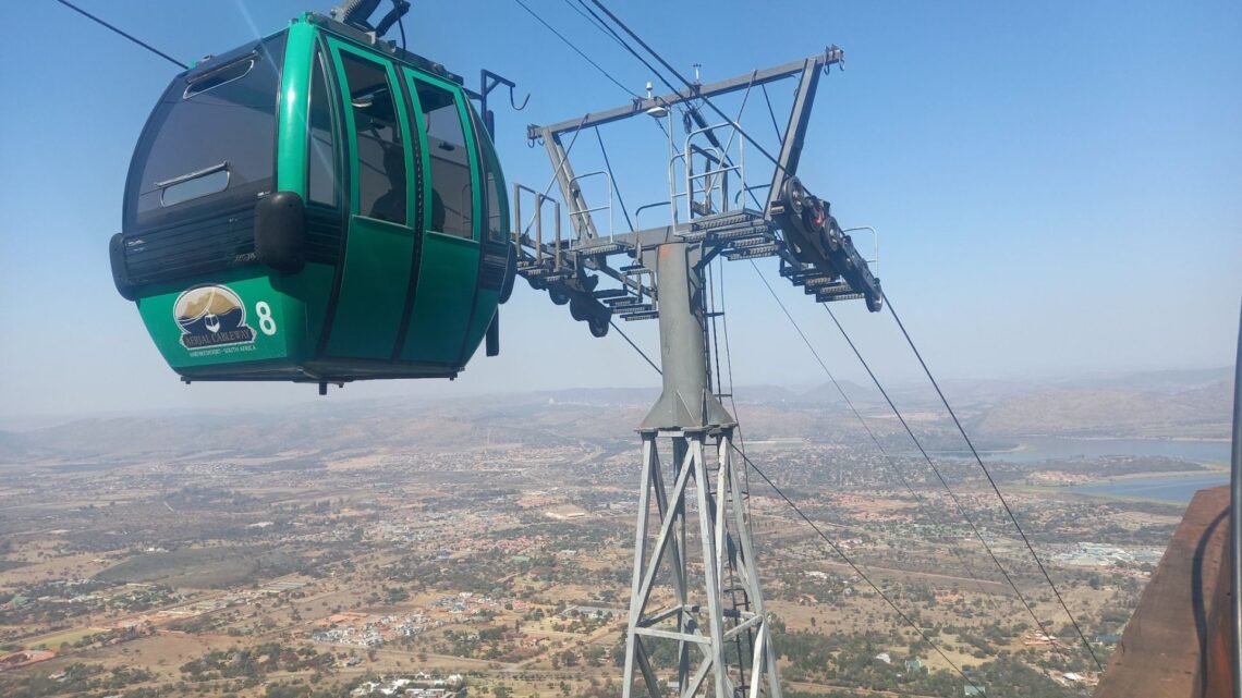 Hartbeespoort Cableway mechanical issue strands visitors on mountain ...