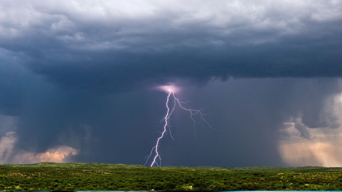 Extreme weather for the Western Cape: Heavy rain & severe thunderstorms ...